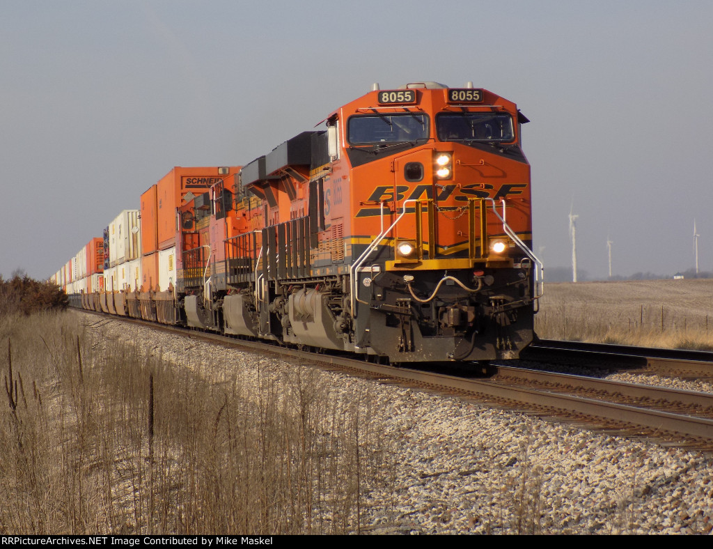 BNSF 8055